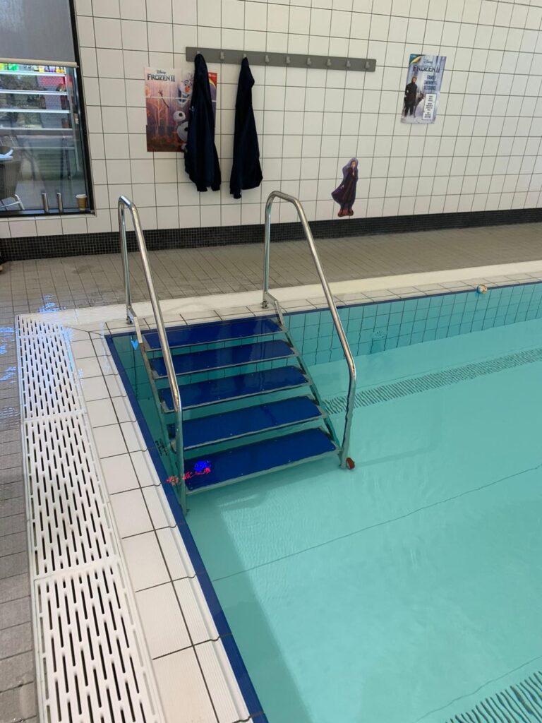 Pool Access Steps - APG Leisure